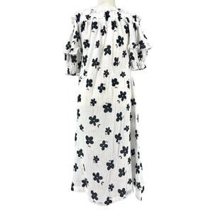 Lost Ink | Dresses | Lost Ink Nwt Off Shoulder Floral Print Black White ...